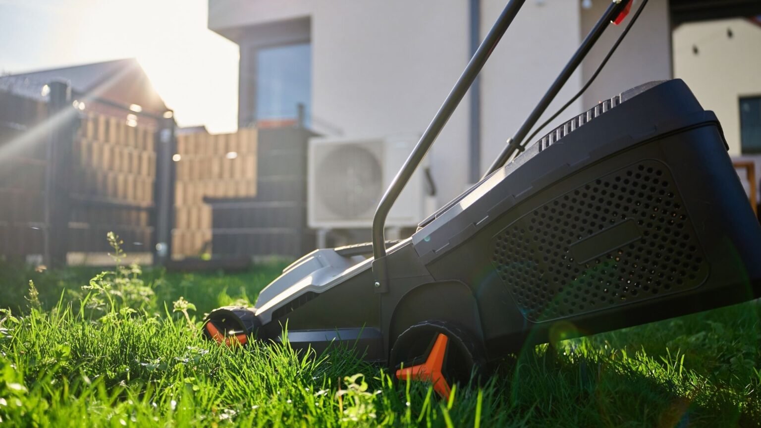 Lawn Mower Blade Types Guide